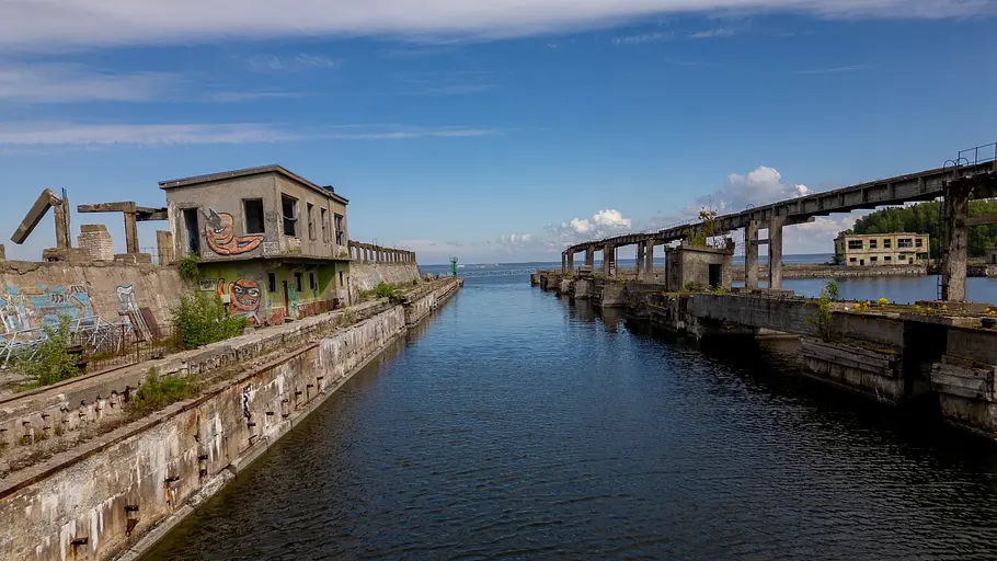 Star Trek - Raumschiff Voyager am 06. Januar 2026 um 18:35 Uhr auf Syfy ...