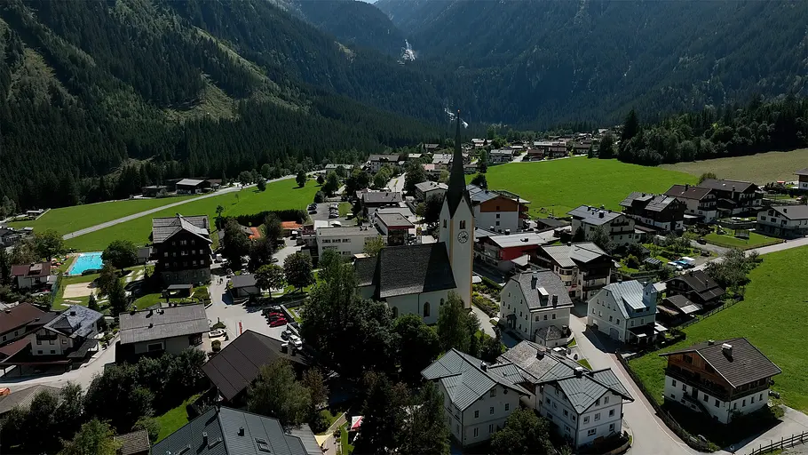 Quer durch die Alpen am 25. Juni 2026 um 23:45 Uhr auf Bergblick - TV Movie
