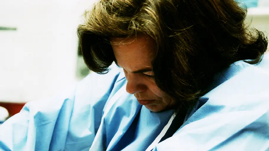 Dr. G - Beruf: Gerichtsmedizinerin am 12. Januar 2026 um 03:55 Uhr auf ...