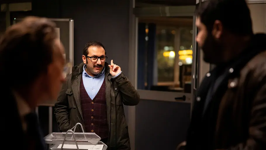 Plattfuß - Ein Cop in Neapel am 31. Dezember 2025 um 04:20 Uhr auf Sky ...