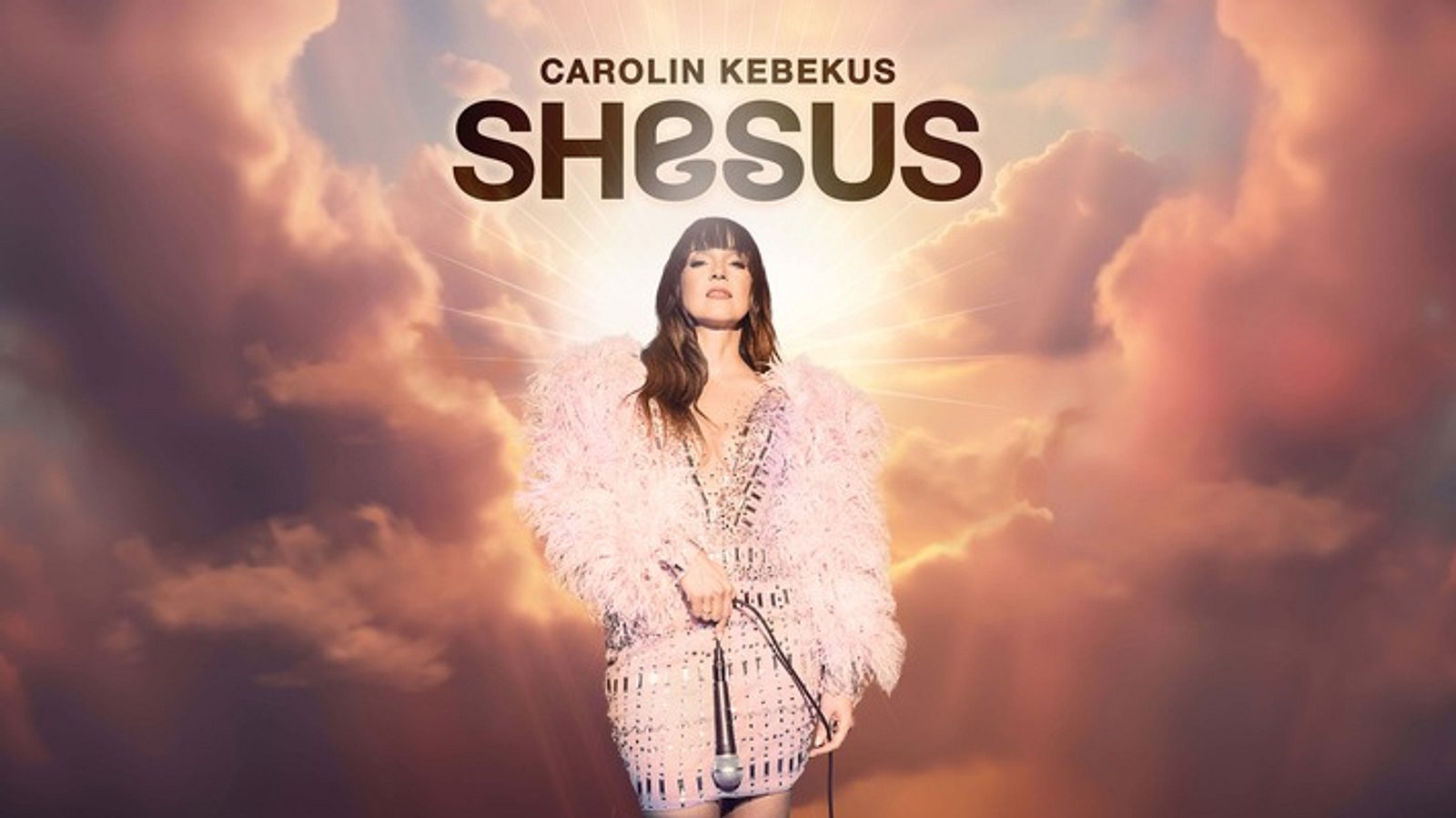 Carolin Kebekus mit „SHESUS“ im TV: Sendetermin & Infos zur ARD-Show