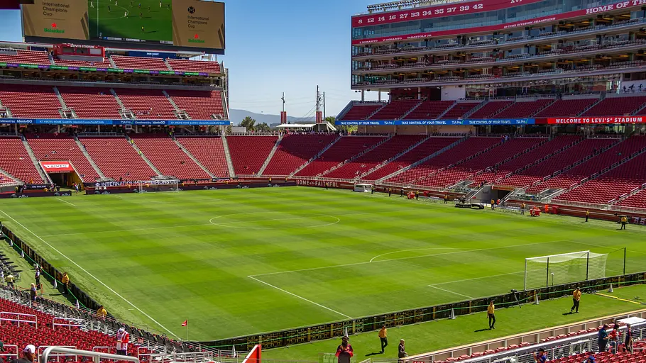 American Football: NFL Super Bowl am 08. Februar 2026 um 23:15 Uhr auf ...