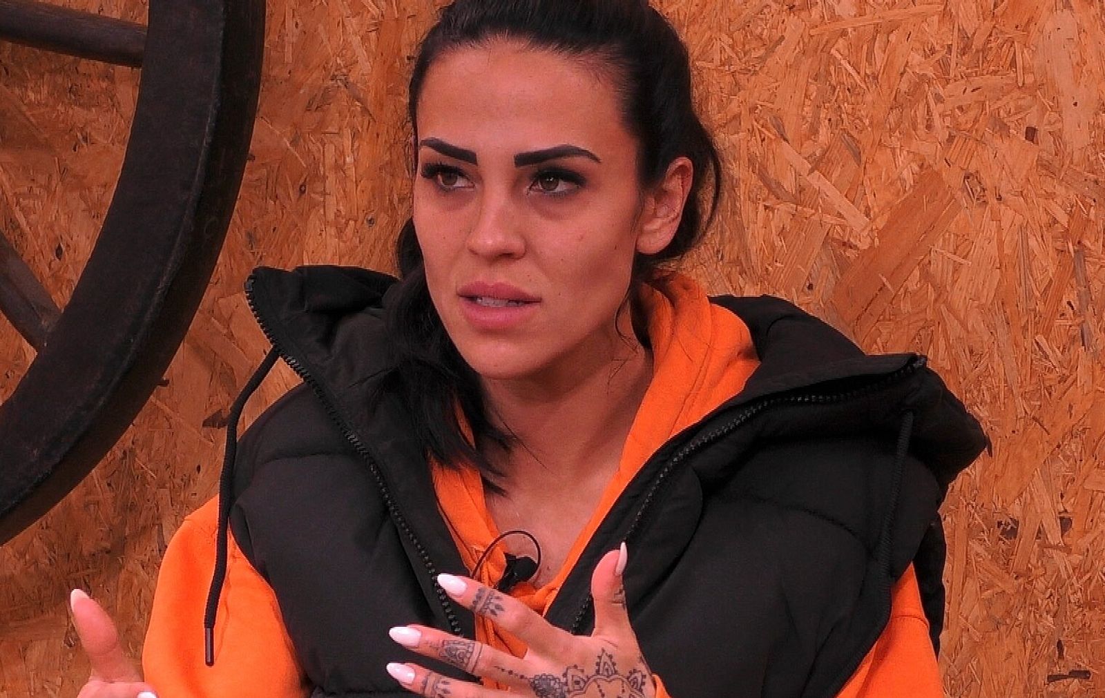 Nach vorzeitigem "Promi Big Brother"-Auszug: Verliert Elena Miras jetzt ...