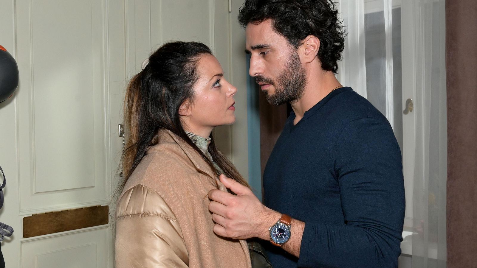 GZSZ: Emily und Tobias sind endlich zusammen, doch neues Drama kündigt ...