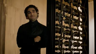 „Fourth Wing“-Verfilmung: Rennen zwischen Emilio Sakraya oder Josh ...