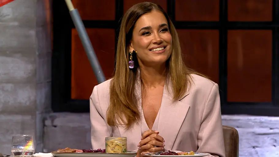 „Europa grillt den Henssler“: Jana Ina verrät, wie Ross Antony sie mit ...