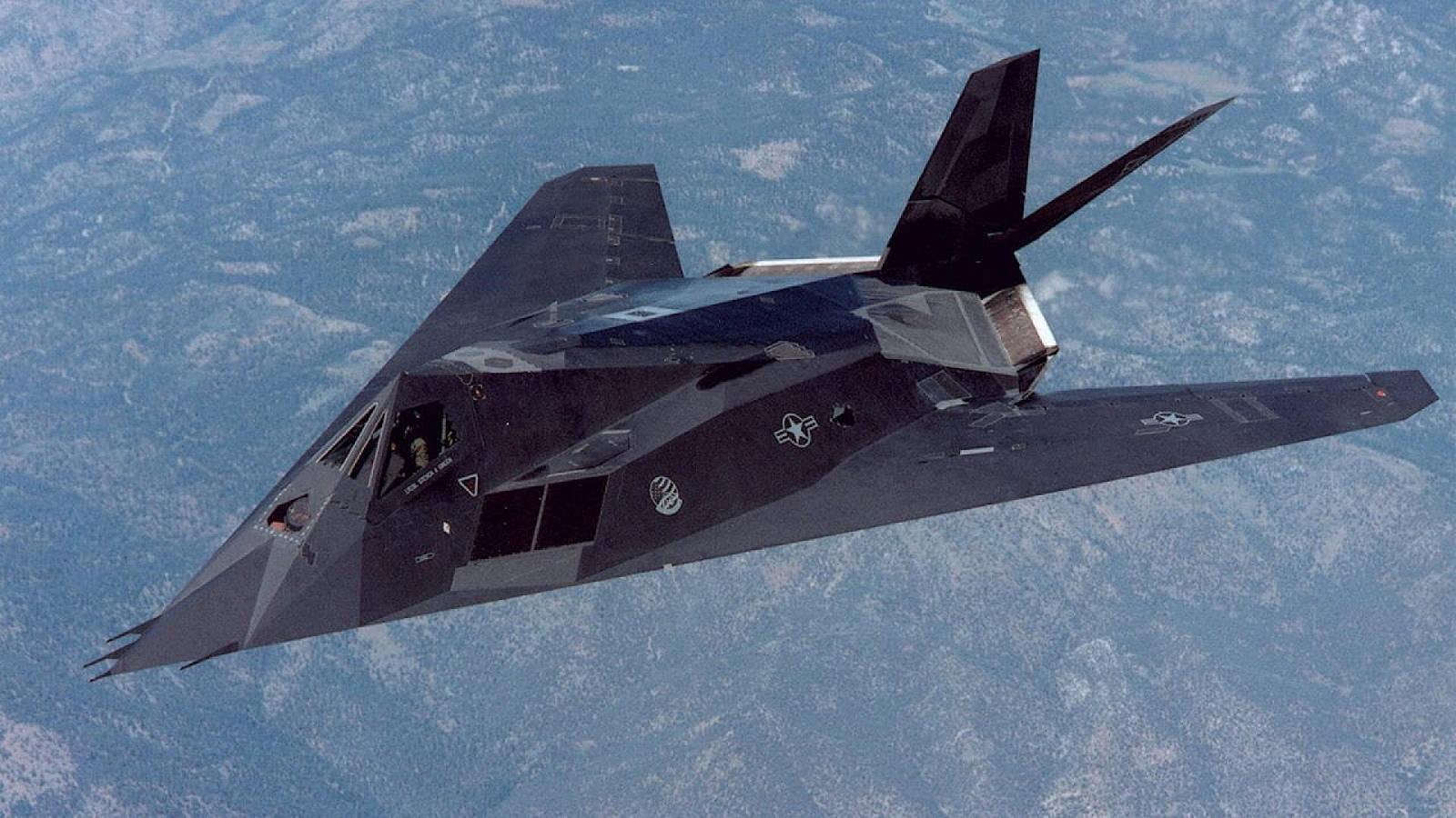 Active Stealth - Lautloser Tod – hier Streaming & Video on Demand