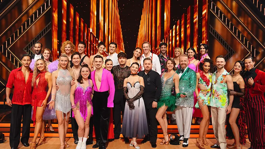 „Let‘s Dance“-Star frisch verliebt: Überraschende Liebes-News nach dem Aus