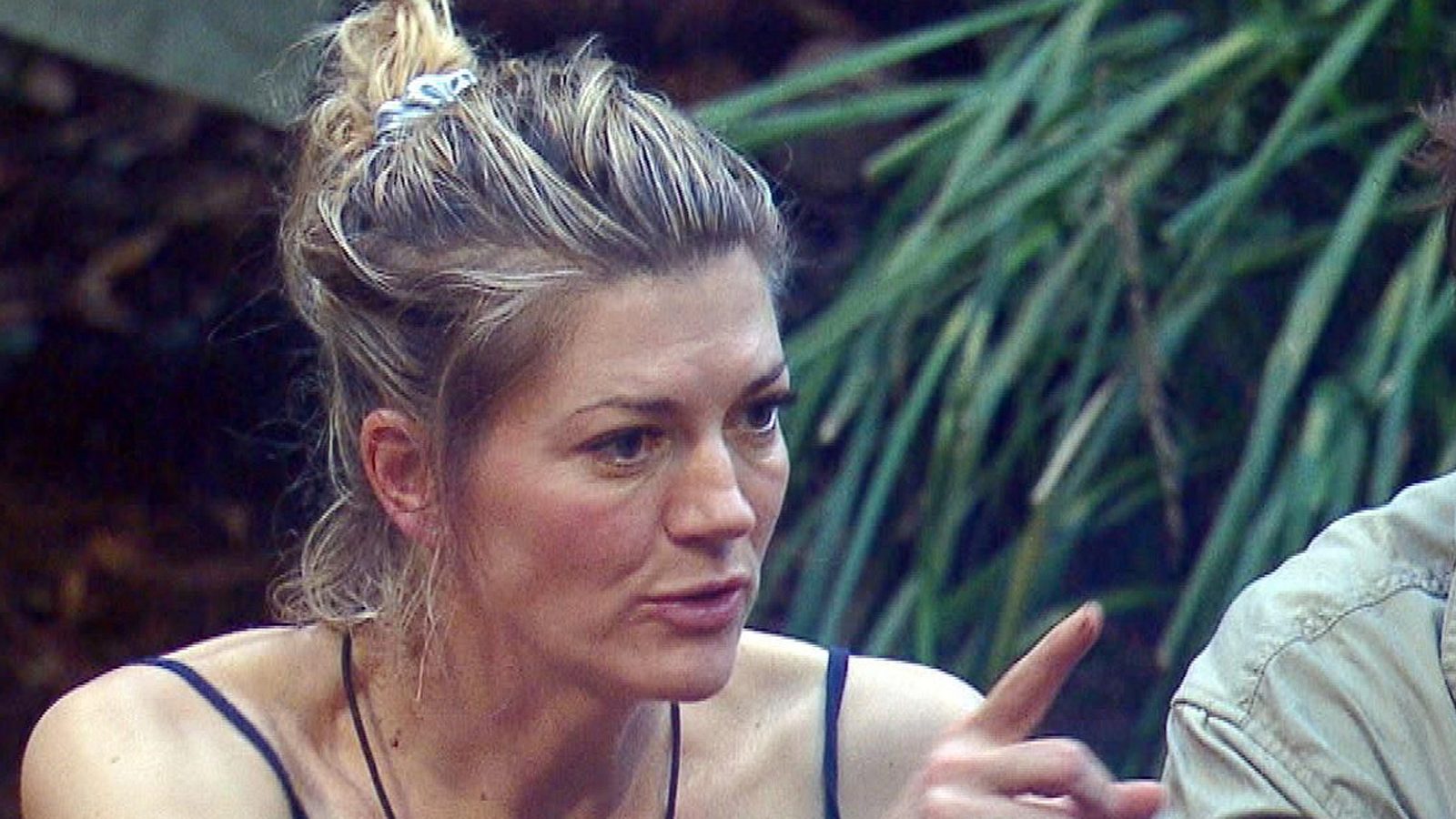 Nina Bott wegen Dschungelcamp-Performance attackiert: „Sendung absetzen“