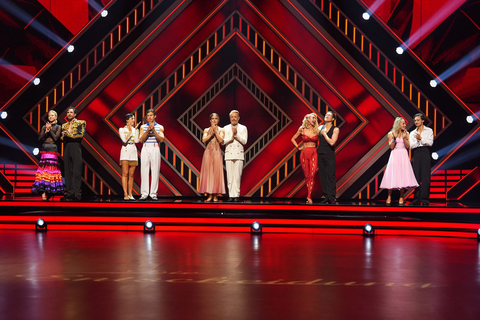 „Let’s Dance“: Wer ist raus nach Liveshow 10? Fans geschockt