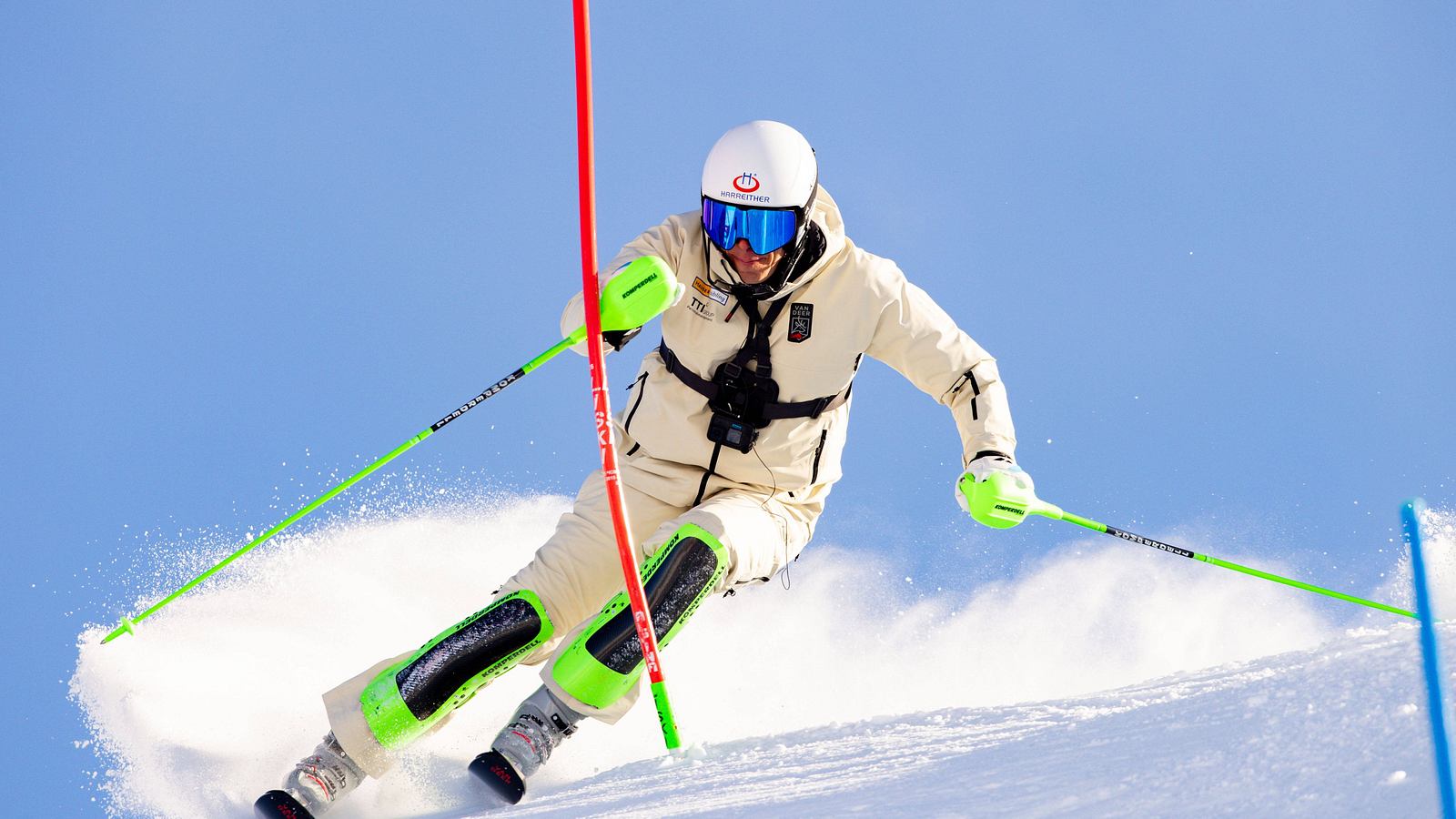 Bokep desahan tante yona